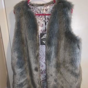 Max Studio Jackets & Coats | Nwt Max Jeans Camo Vest | Poshmark